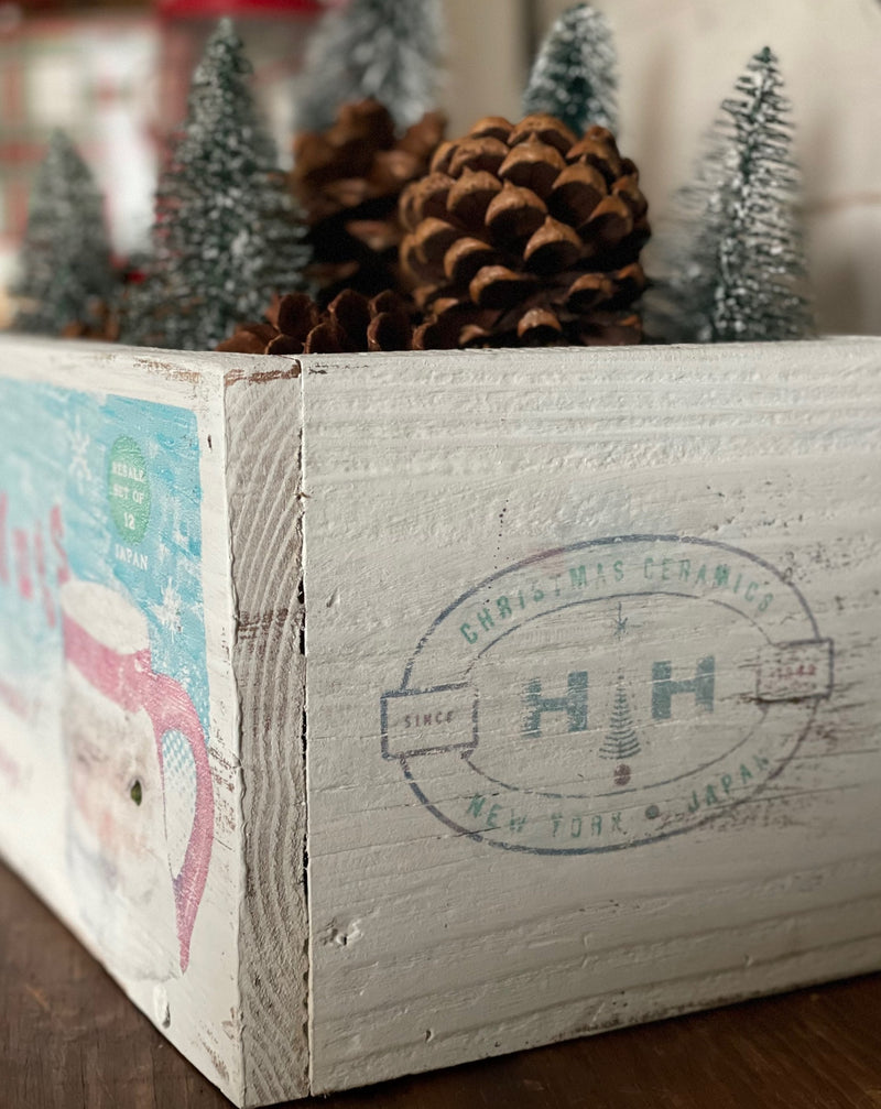 CHRISTMAS CRATES – Crate 55